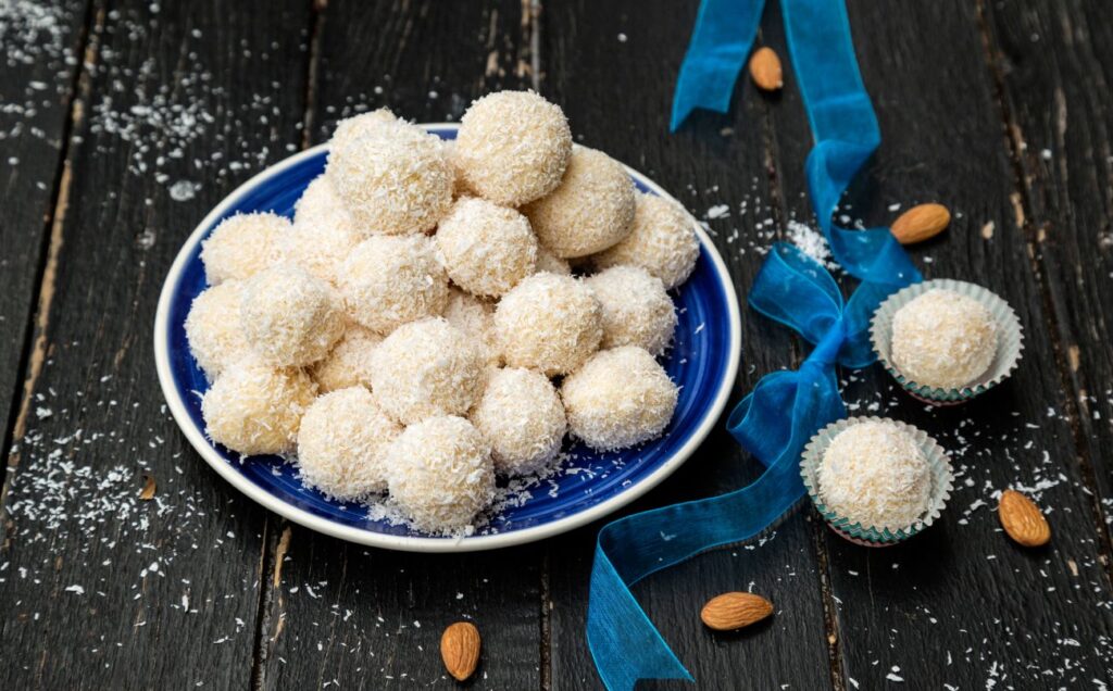 Raffaello kuglice za Božić - recept dana - Putujmo Jeftino